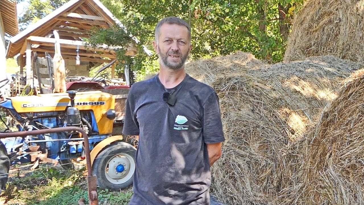 Poljoprivrednik iz BiH: Sad ne možeš vidjeti na njivi tri čovjeka ... Poljoprivrednik iz BiH: Sad ne možeš vidjeti na njivi tri čovjeka ...