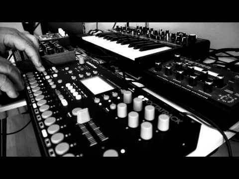 Live Electro Jam Session – Synthtopia