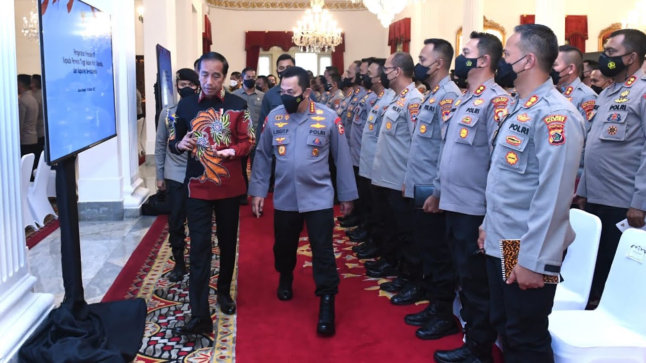 Stop Gaya Hidup Mewah Pejabat Polri, Kata Jokowi - MediaBanten.Com Stop Gaya Hidup Mewah Pejabat Polri, Kata Jokowi - MediaBanten.Com