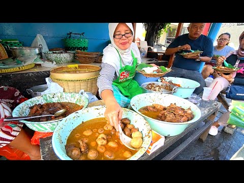 Indonesia Street Food – YOGYAKARTA’S BEST STREET FOOD GUIDE! CRAZY ...