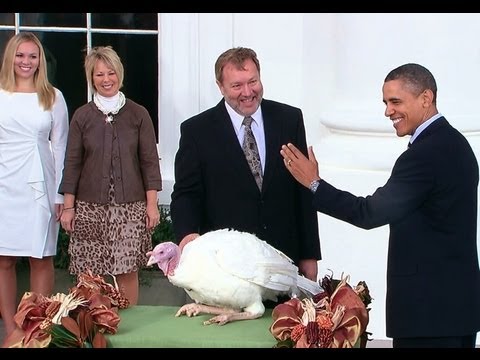 President Obama grants Thanksgiving pardon with Official White House ...