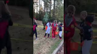 BEST HALLOWEEN DECORATION!! JURASSIC PARK THEME!! #halloween #jurassicworld #shorts