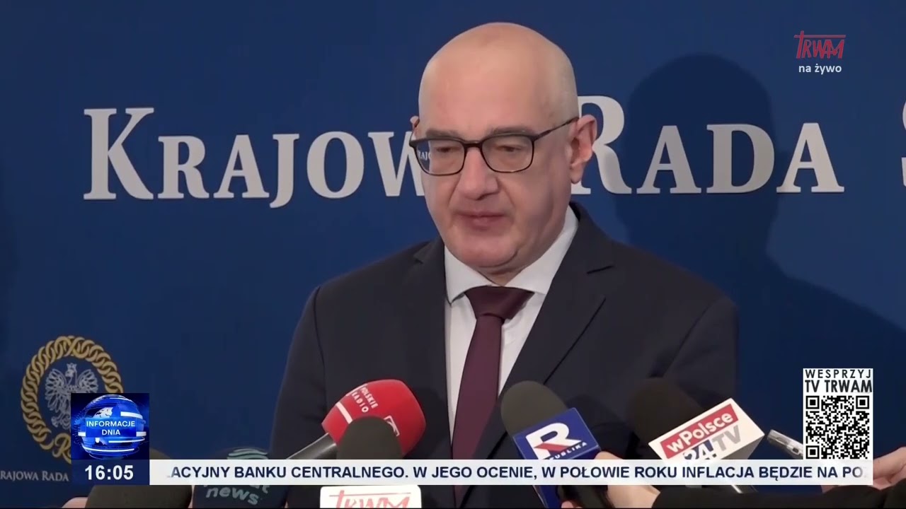 Prok. M. Ostrowski: Prokurator Generalny, który jest moim bezpośrednim przełożonym, nie może mi ...
