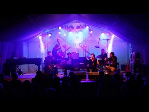 Vidéo | Tom Brunt presents: