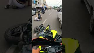 Duke250 crash 😭full video is available on this channel 😭#bikestunt #rider #wheelie #dehradun 