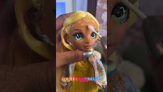 Removing Face Glitter from New Rainbow High Dolls ✨ Can It Be Done?