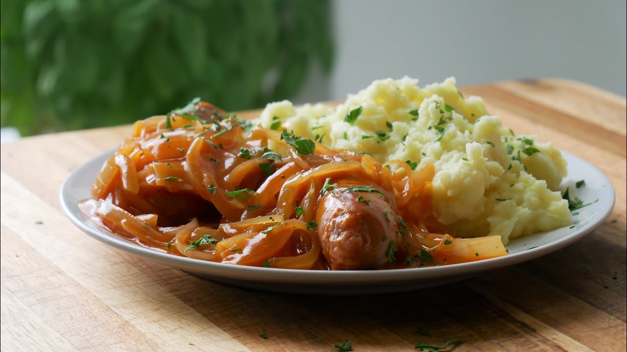 Grobe Bratwurst in Senf-Sahne-Sauce - Einfache Rezepte Grobe Bratwurst in Senf-Sahne-Sauce - Einfache Rezepte