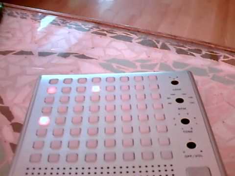 Turn A $50 Bliptronic 5000 Into A Monome Controller – Synthtopia