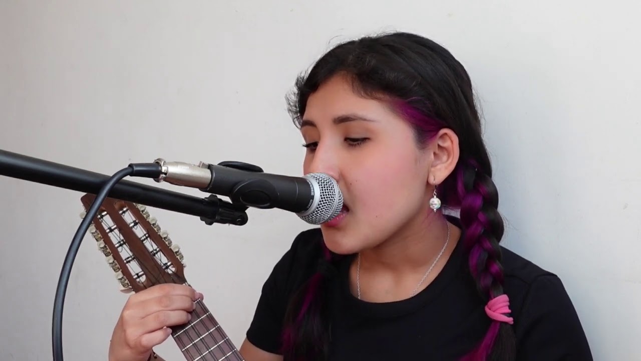 Milena Warthon: "El artista se hace de los seguidores" | La Antigona