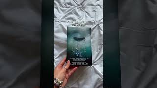 Shatter me reading order #booktok #bookworm #bookish #bookrecs #bookrecommendations