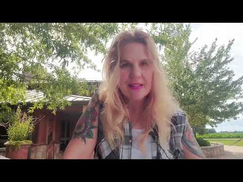 Trail Reading – American Spirit – Epiphany Ferrell