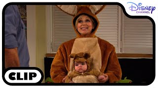 Le Halloween ???? | Good Luck Charlie | Disney Channel UK