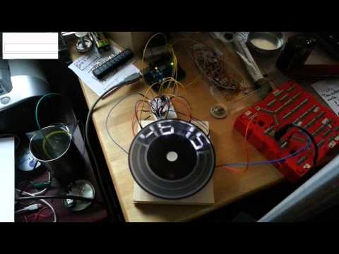 A POV Spinner Display With Arduino | Hackaday