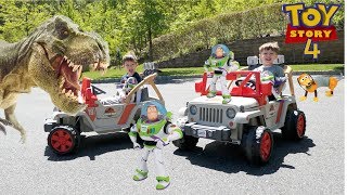 Dinosaur Patrol Escape Toy Story 4 | Real Dinosaurs vs Buzz Lightyear | Dinosaurs for Kids