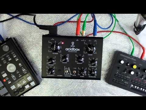 Erica Synths Acidbox Synthesizer (Sneak Preview) – Synthtopia