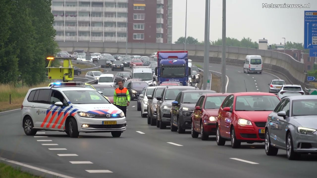 Verkeerschaos door combinatie met stacaravan Groningen (Video)