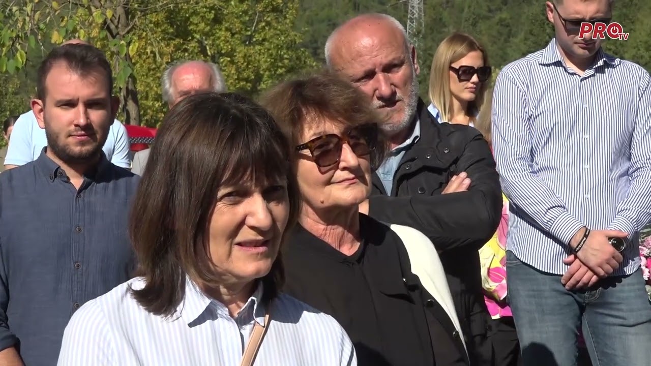 Što znači Dušni dan za vjernike u Širokom Brijegu? - Jabuka.tv