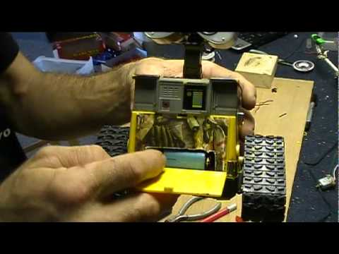 The WALL-E Robot | Hackaday