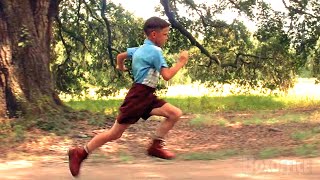Corre, Forrest, corre (¡sigue siendo icónico 28 años después!) | Forrest Gump | Clip en Español