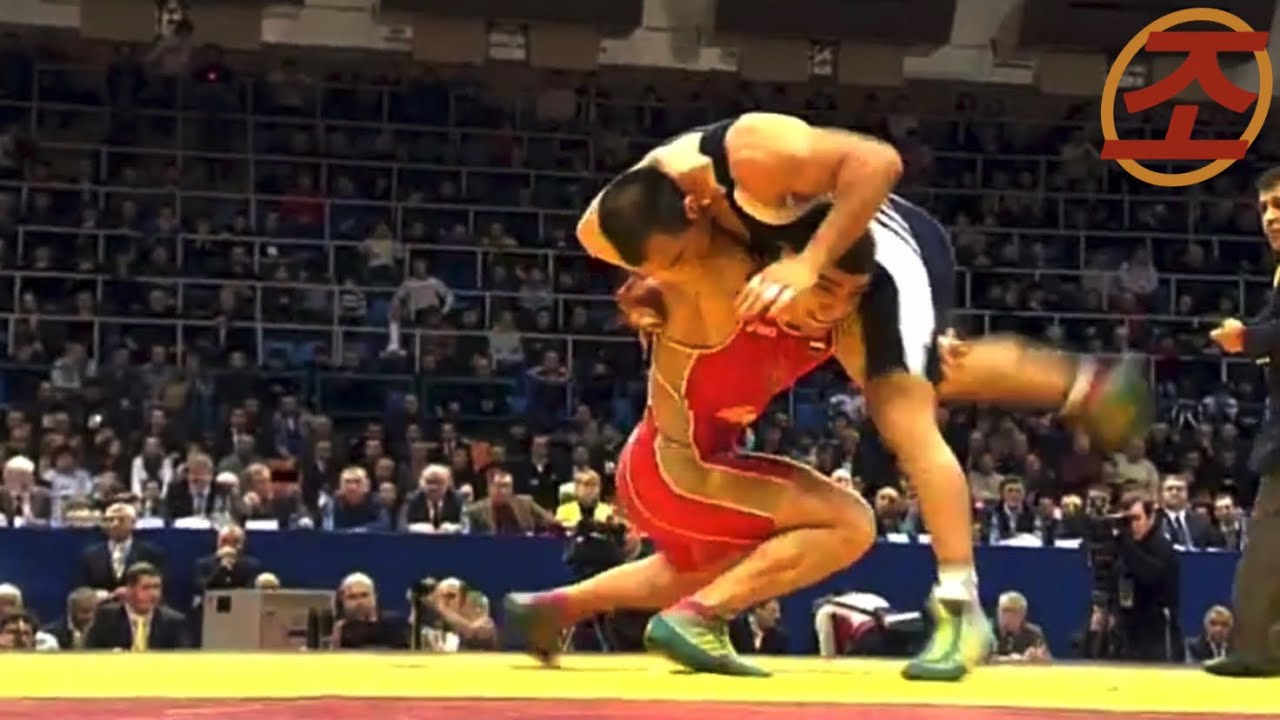 Step by Step Guide To The Fireman's Carry Wrestling Takedown - BJJ World