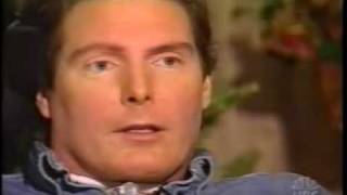 Christopher Reeve - News report on Reeve's Death (10-11-04)