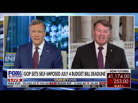 Senator Mike Rounds WEEKLY ROUND[S] UP: April 28-May 11, 2025 – South Dakota War College