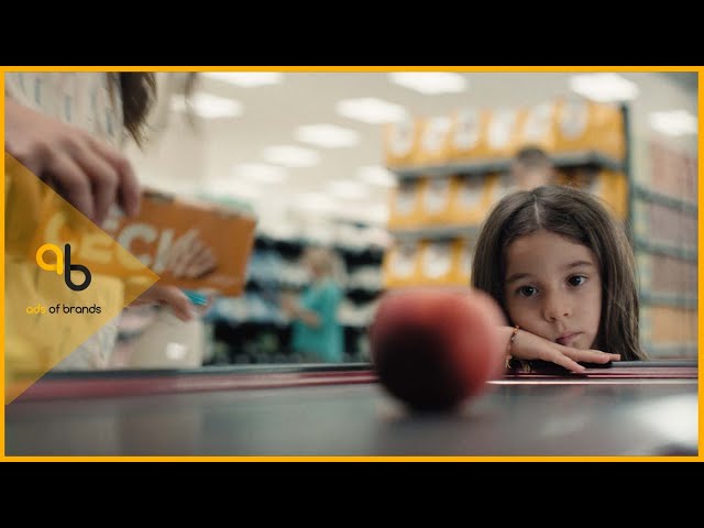 Ad of the Day | Esselunga: The Peach - adsofbrands.net
