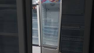 Bentuk Fisik Showcase POLYTRON .GEA. RSA