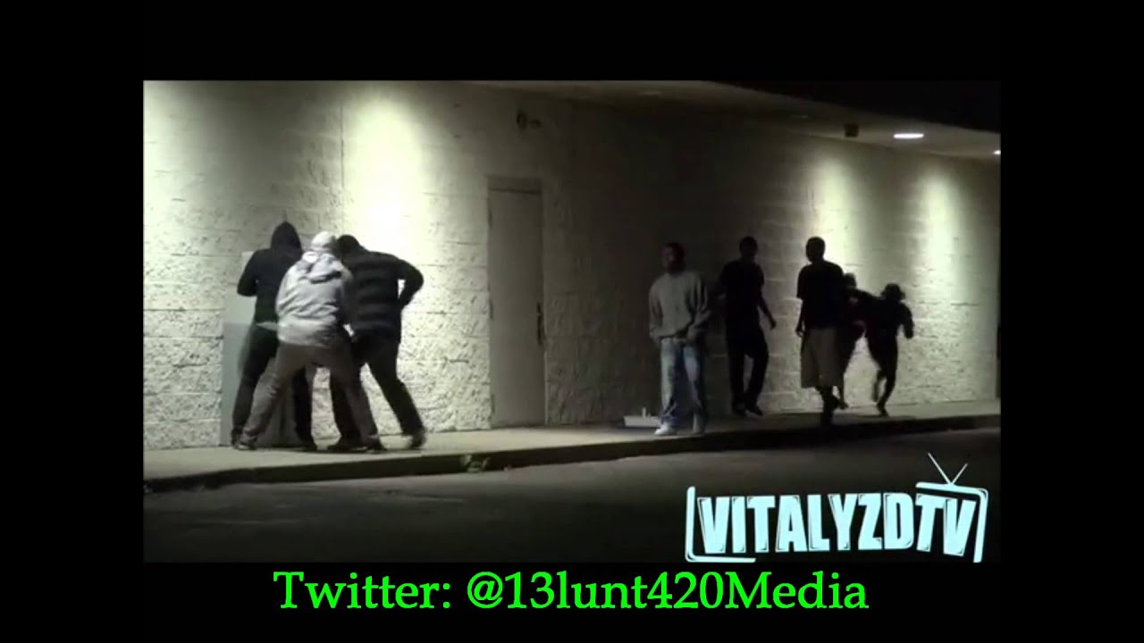 VitalyzdTv: ATM Robbery Prank! - 