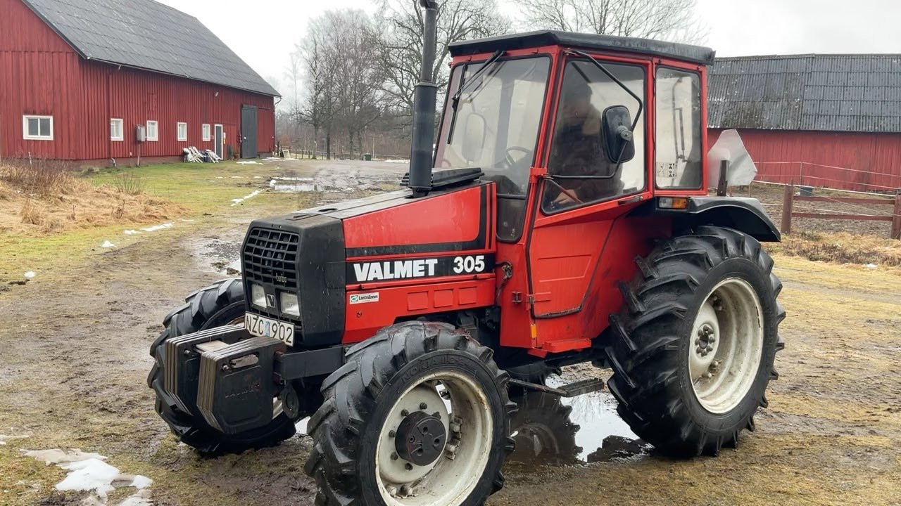Traktor Valmet 305, Älmhult, Klaravik auktioner
