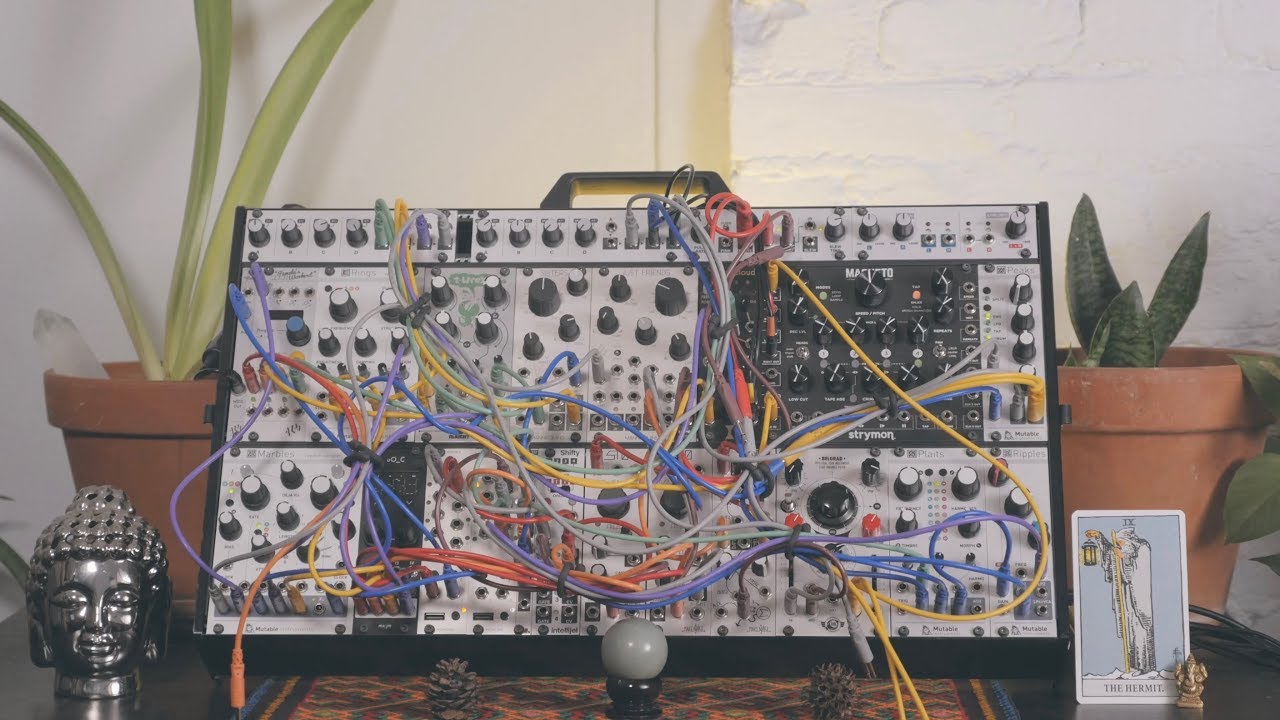 The Hermit • Commend HERE004