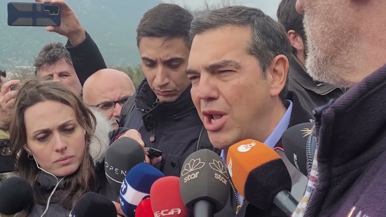 Στον τόπο της καταστροφής στα Τέμπη ο Αλέξης Τσίπρας (φωτο – βίντεο ...