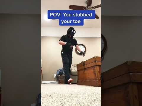 Stubbing your toe #funny #pain #trend #joke #stub #toe #painful #lmao #hoodie #mask #ow
