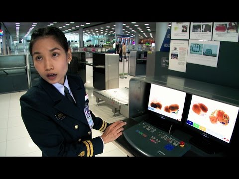 'What kind of powder is it?': Episode 3 | Bangkok Airport