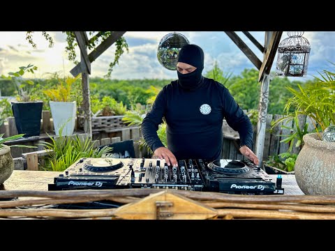 Ovanes | Tulum Techno Sunset Mix Session 2024 | By @EPHIMERATulum