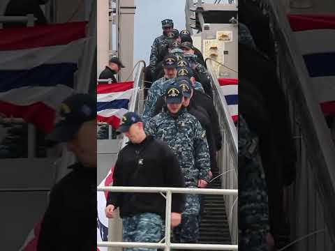 Navy Frigate Sailors #military #navy #usa #marines #army #airforce #shorts #short