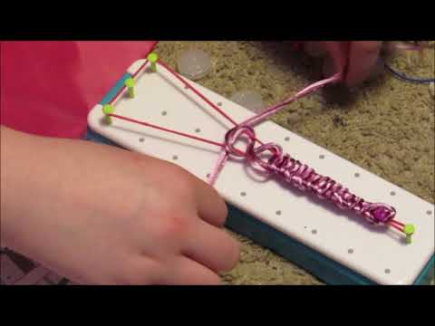 Girl's Creator Braiding Bracelet Kit