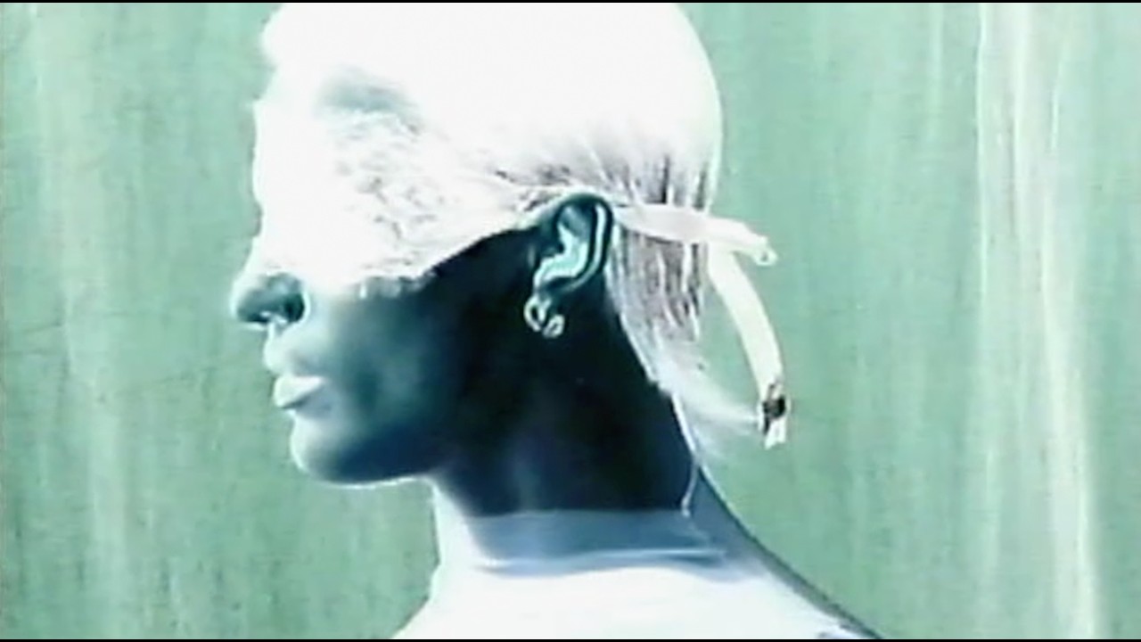 Carlos Antonio - Flowerskin