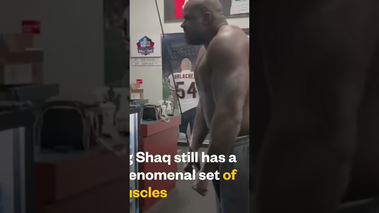 Shaq shirtless workout