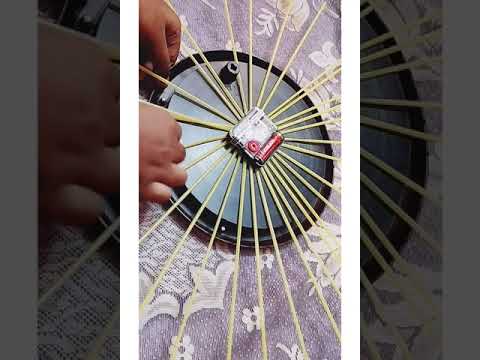 Wall clock decoration l Wall clock makeover l Wall clock diy l #themixedherbs#wallclock#walldecor❤️👍