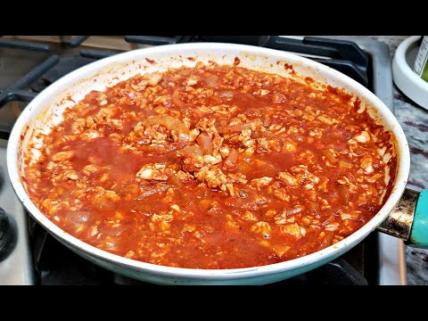 Easy Chicken Tinga Recipe | Mexican Style Spicy Chicken Recipe | Tinga De Pollo