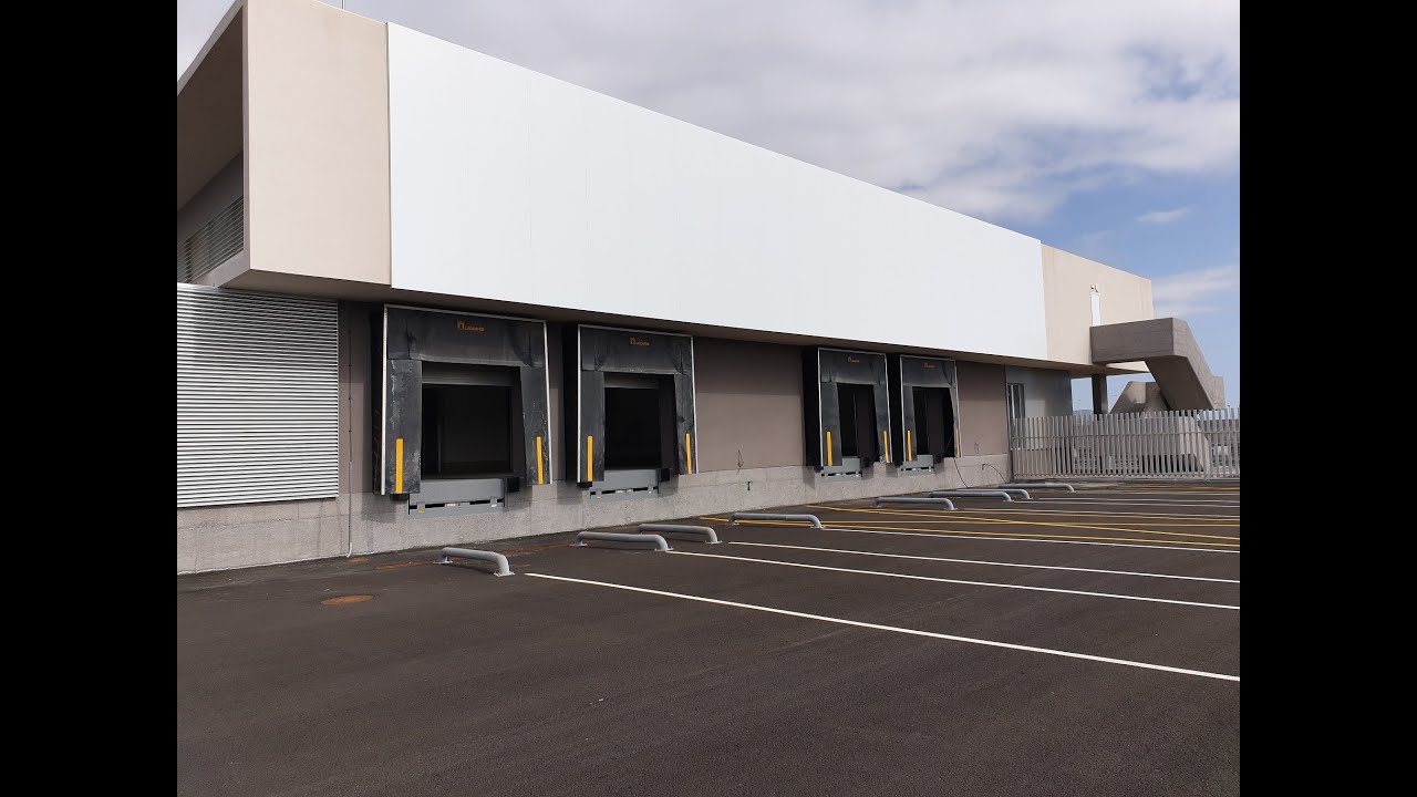 Soluciones Industriales para Carga y Descarga de Mercancía en el CIP del Puerto de Granadilla