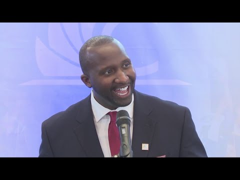 Cleveland Metropolitan School District names Dr. Warren Morgan new CEO