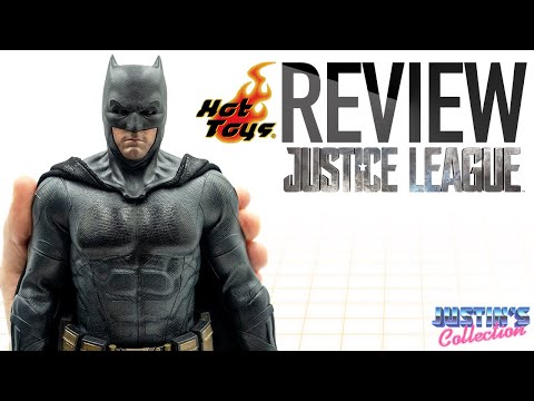 Hot Toys Batman Deluxe Justice League Review