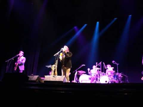 Nic Cester & Milano Elettrica @ Lucca teatro (full concert)