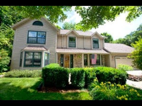 SOLD - FRANKLIN HOME - 6950 W Wildwood Creek Ct Franklin WI 53132