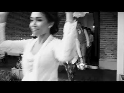 Julia and Daniel's wedding - Indonesian Vs Australian
