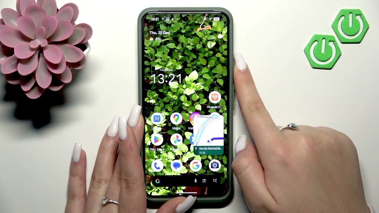 How to Use Live Updates on Android 16