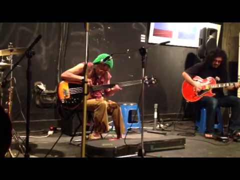Kim Young Jin Band 김영진 밴드 2014/07/13 @ Yogiga, Seoul #1