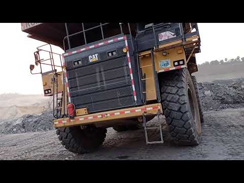 100 Tonnes Caterpillar Dumper. 777E